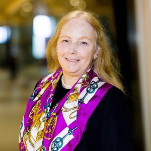 Dr Elizabeth Gibson - CMPA